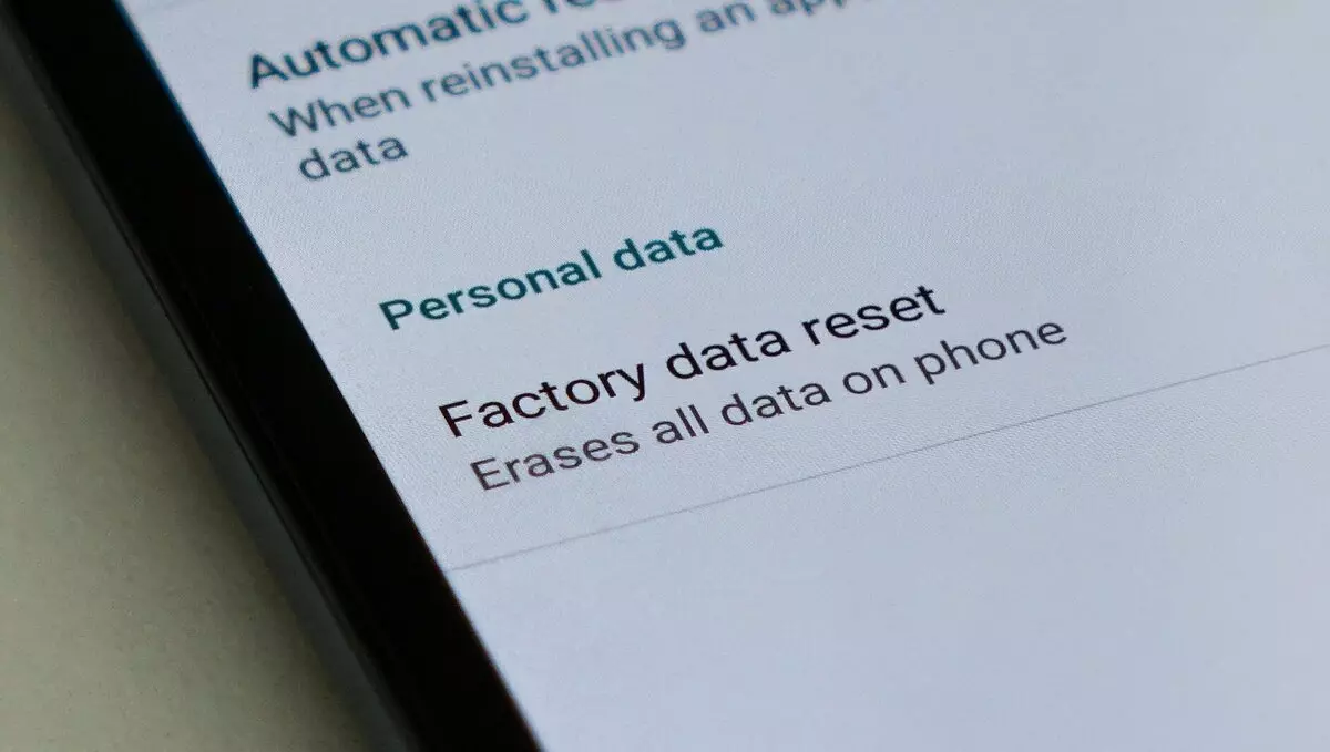 What will happen if you reset all the settings for Android to the factory 816_2