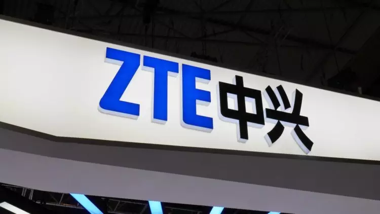 Zte hurung dina penjualan smartphone branded 8245_1