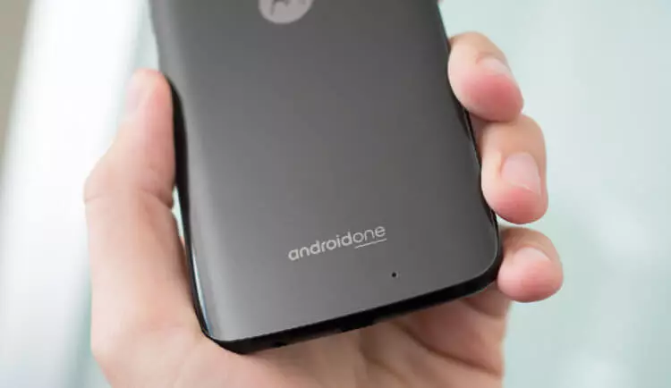 Android One.