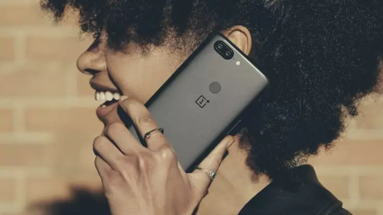 Oneplus inomira kutengesa yakawedzera 5T paiyo Evha yekuburitswa kwemuenzaniso mutsva 8486_1