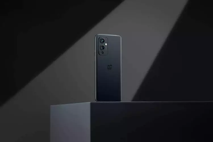 OnePlus 9 ။