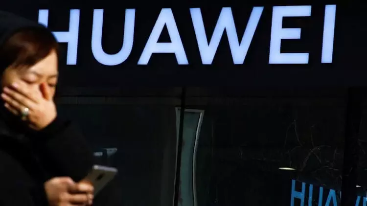 Παρά τις κυρώσεις, ο Huawei εξακολουθεί να προκαλεί ενδιαφέρον. Τι ακριβώς? 869_5