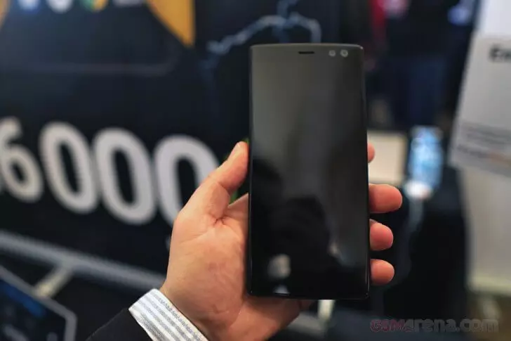 MWC 2018: Energizer mostrou Power Max P16K Pro cunha batería para 16000 mAh