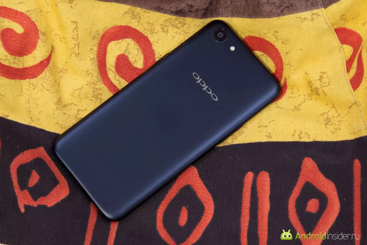 Ulasan Video: Oppo A83 - Telefon Pintar Maksimum Contundinat 8797_5