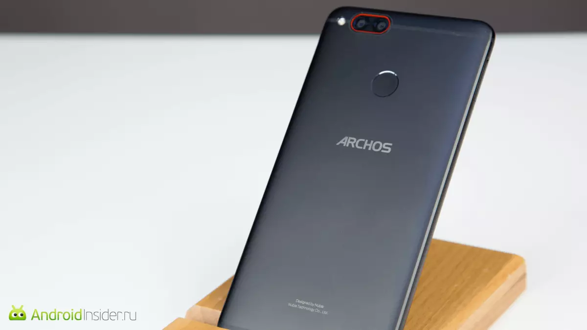 Archos Diamond Alpha - un smartphone avec qui trouver 8839_16