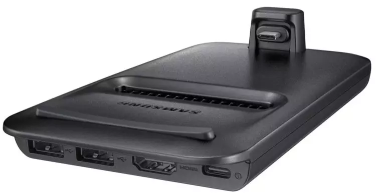 Il DX DOCK aggiornato girerà la galassia S9 fino al touchpad 8873_2