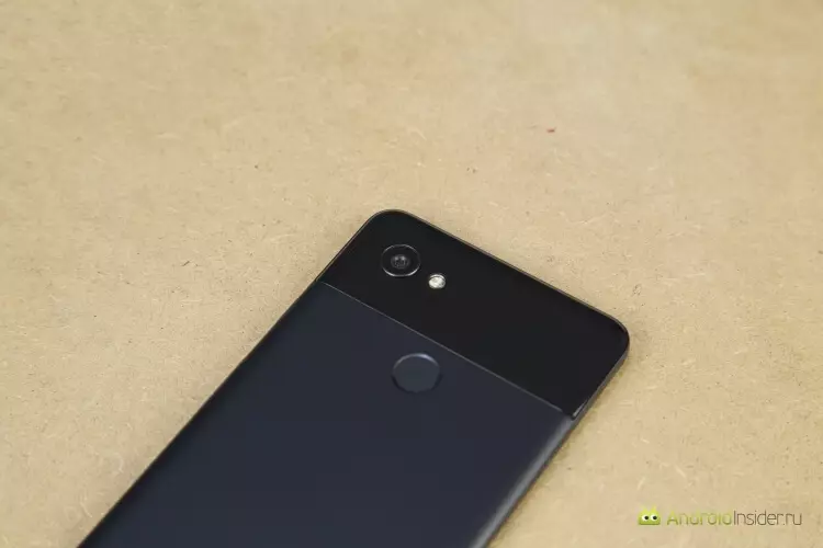 ვიდეო მიმოხილვა: Google Pixel 2 და iPhone X- ის შედარება 9068_3