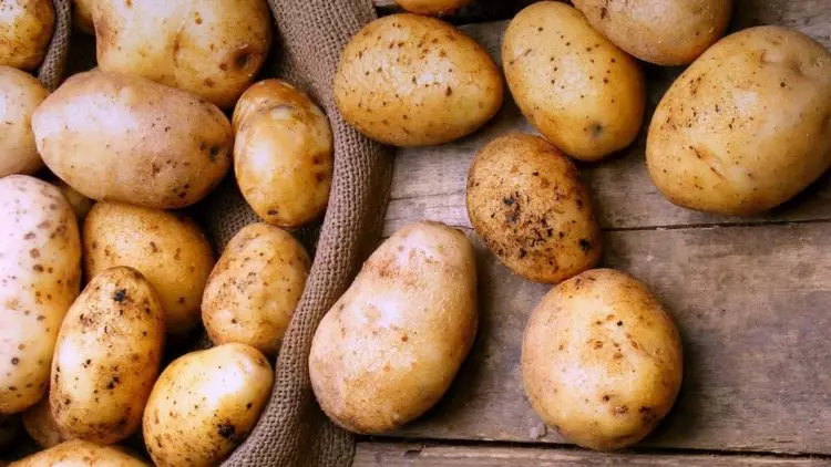 American comprou embalagem com batatas por 100 dólares em vez de iPhone 6