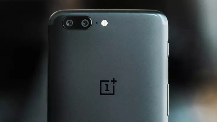 Калі прадставяць OnePlus 5T? 9745_1