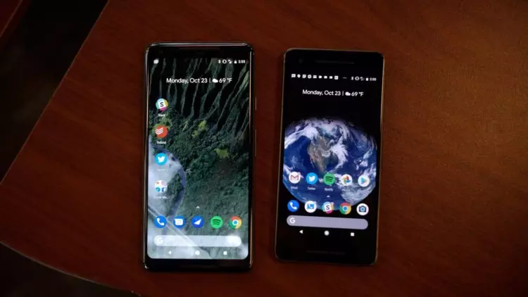 The Verge Revoked Pixel 2 XL einkunnir vegna vandamála með skjánum 9770_1