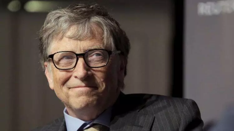 Bill Gates ບອກວ່າເປັນຫຍັງ Android ໃຊ້, ບໍ່ແມ່ນ iPhone