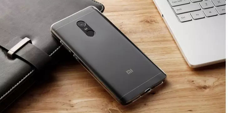 តើ Xiaomi ចង់បានអ្វីហើយក្បាលរបស់នាងឈ្មោះយុន? 9821_2